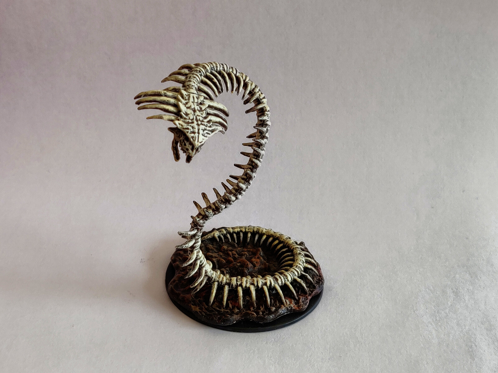 Savirox - Bone Naga - Dnd Hand Painted Figurine