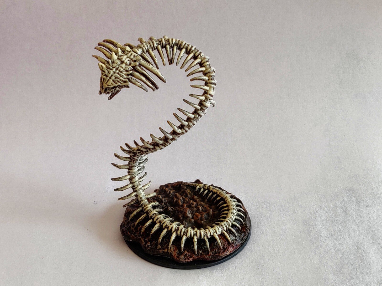Savirox - Bone Naga - Dnd Hand Painted Figurine