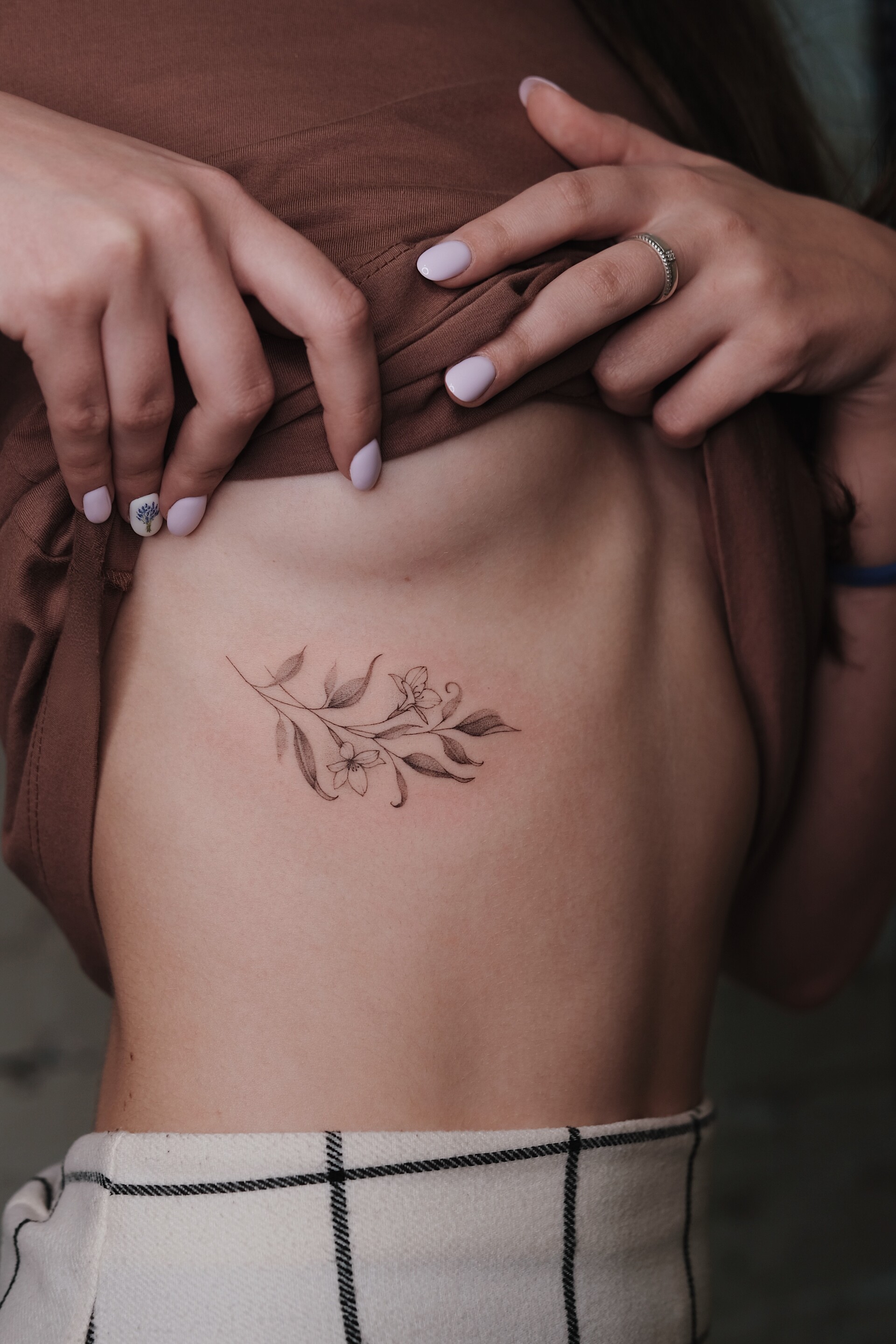 ArtStation - Small blossoms on the ribs