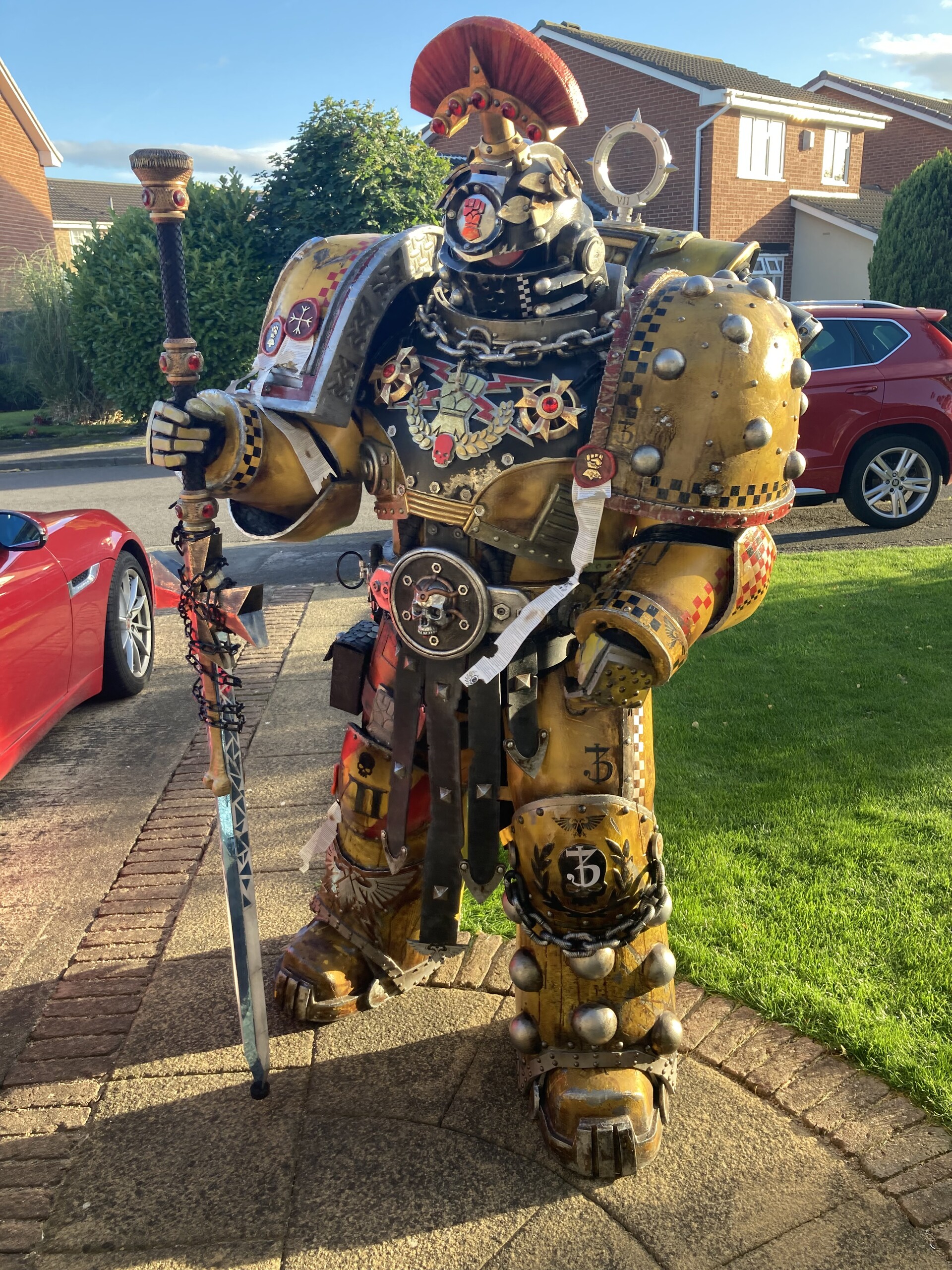 Em Johnson - Warhammer: The Horus Heresy - Imperial Fists Armour ...