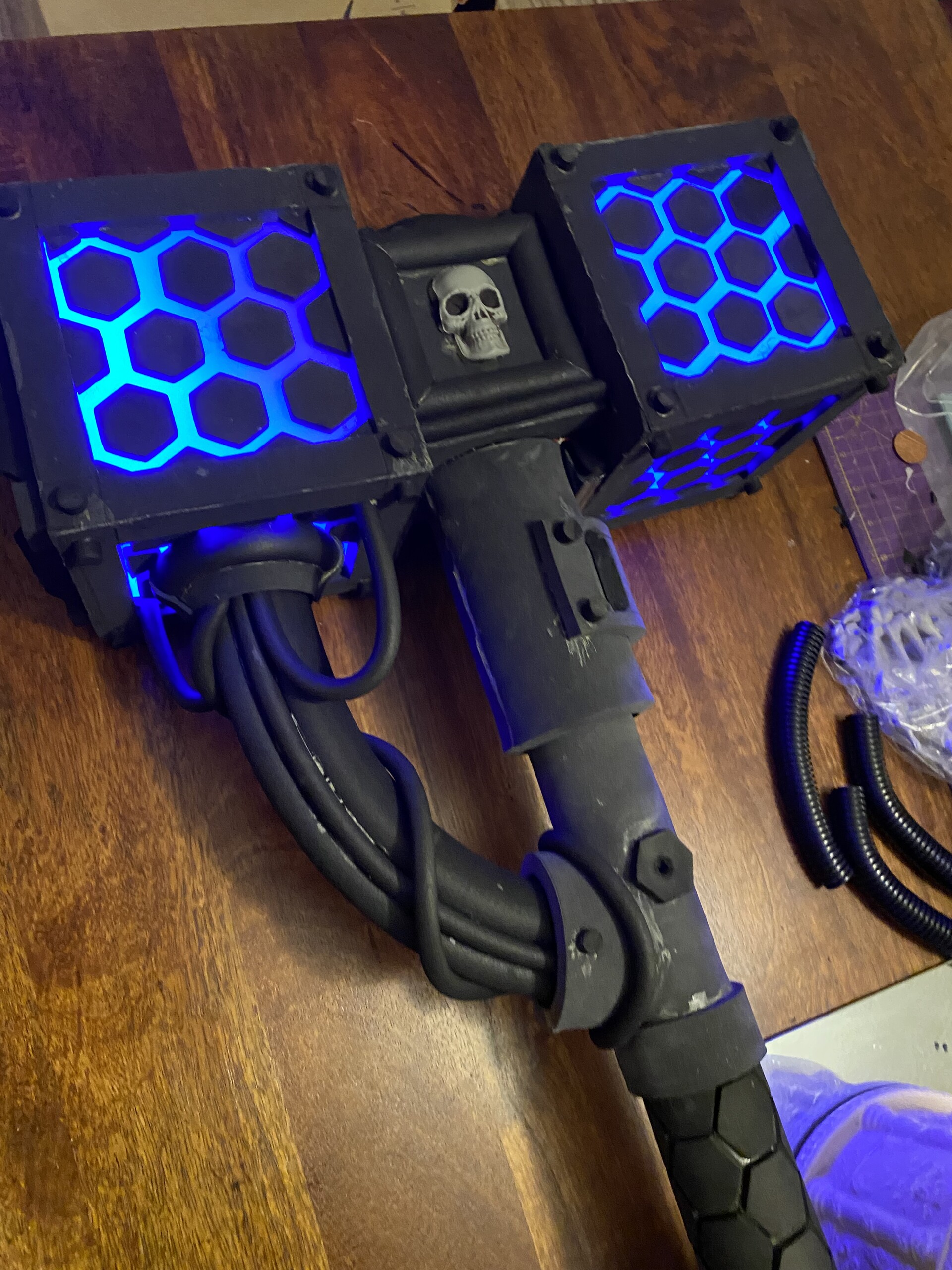 Em Johnson - Warhammer: The Horus Heresy - Imperial Fists Armour ...