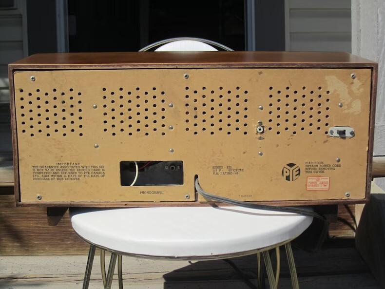 Jacob Jones - WW2 PYE Phonograph Radio