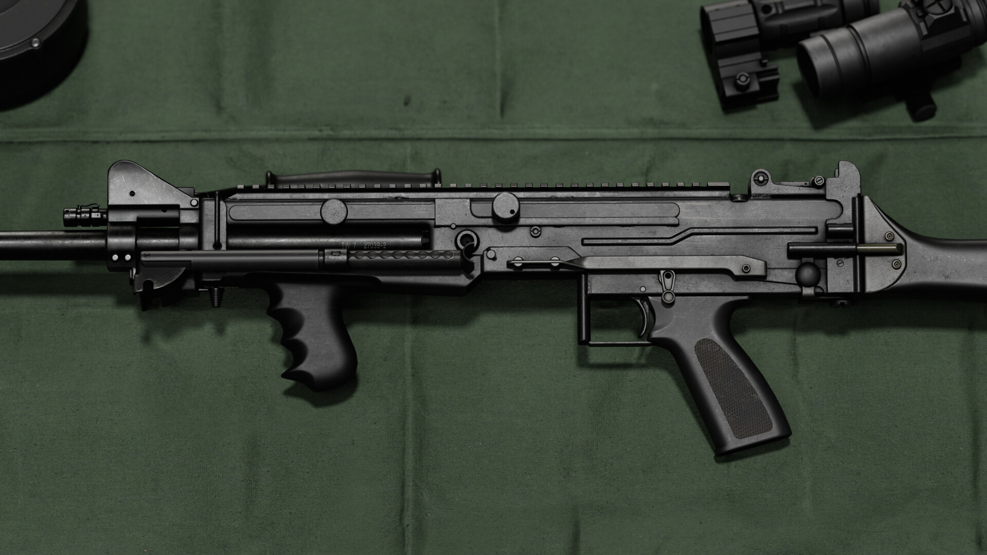 James Jones - Ultimax 100 Mk3