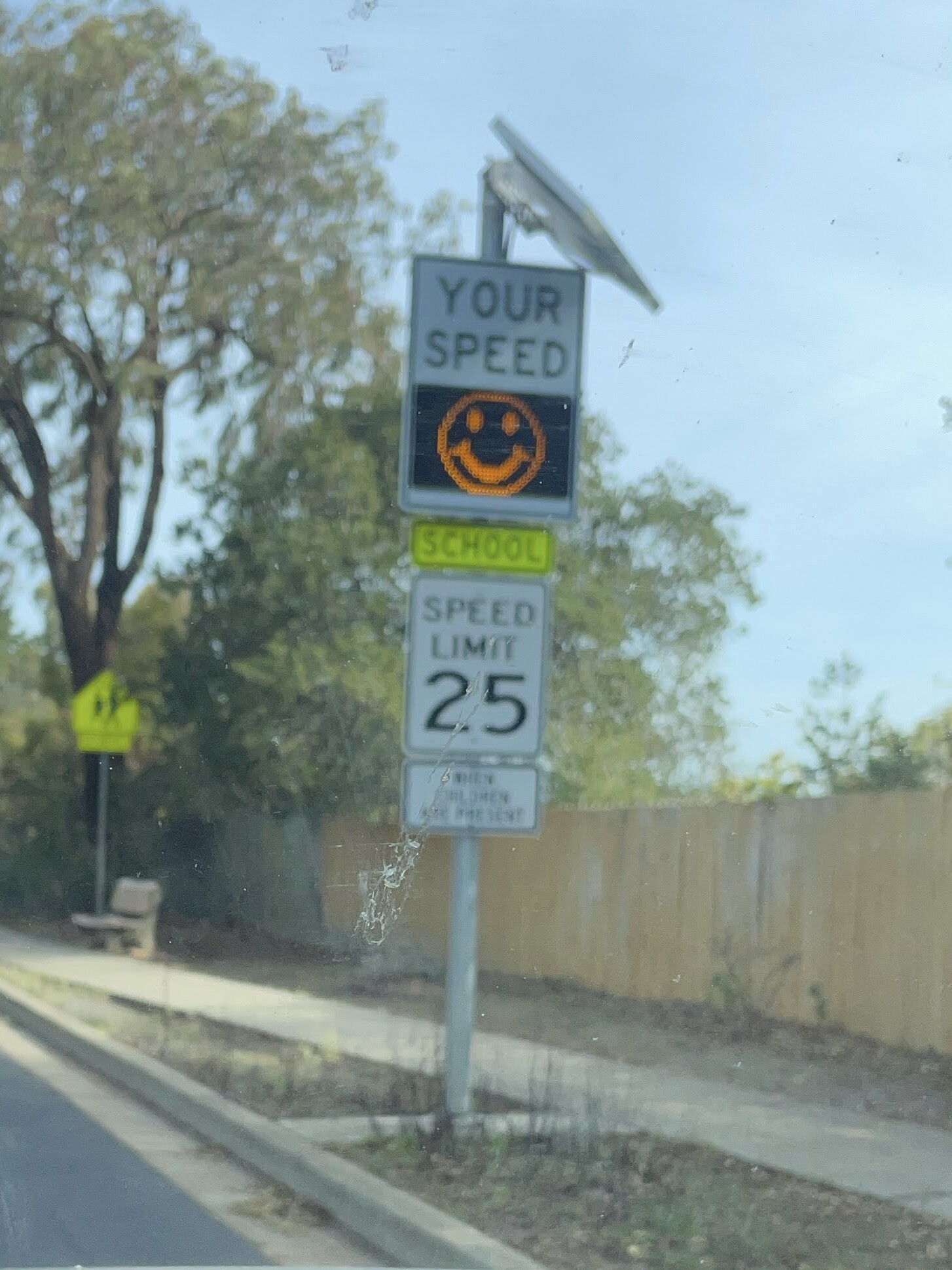 Gunnar Kroencke - Menacing Sign (2022)