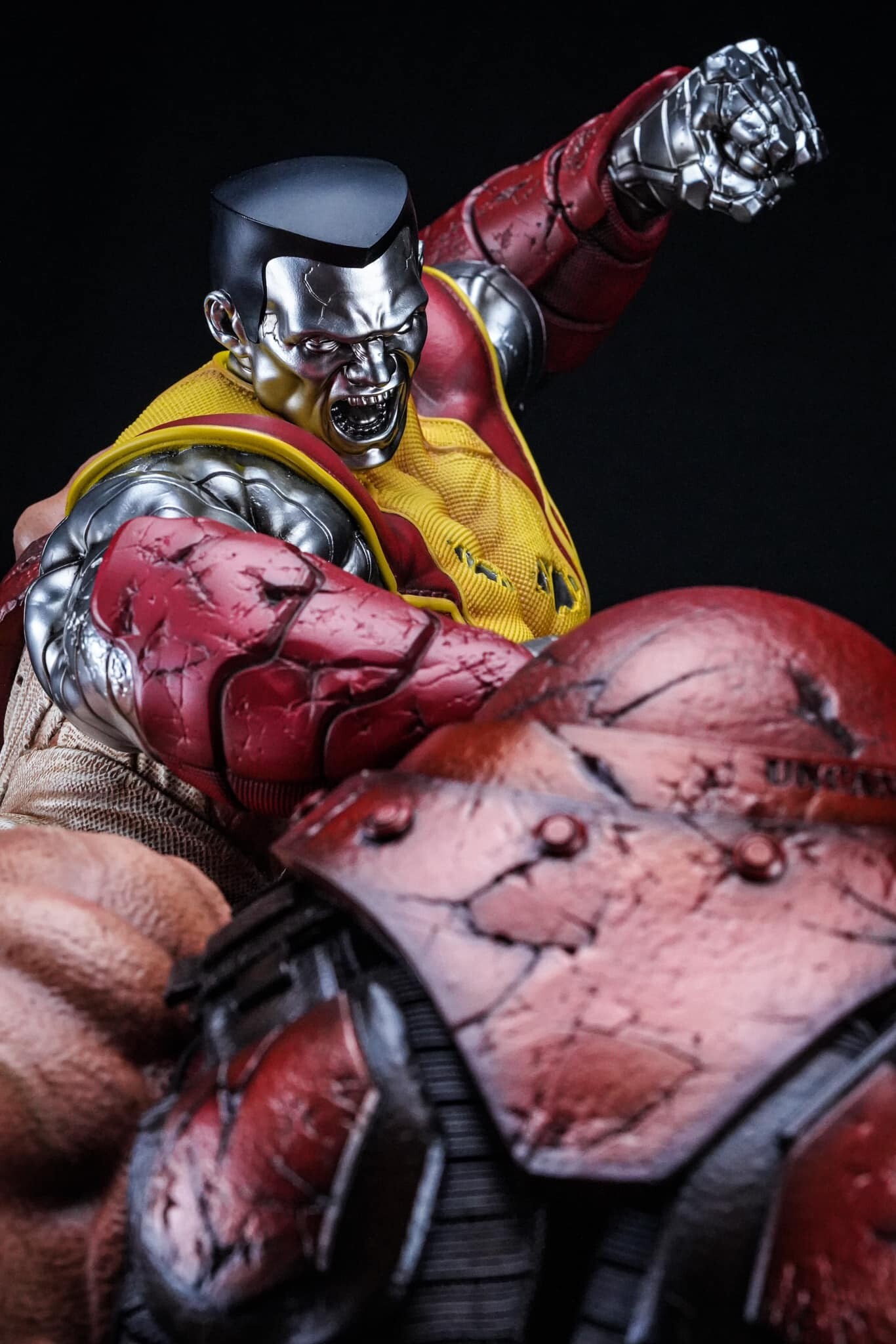 jorge villar - Juggernaut vs Colossus - final paint - Jorge Villar