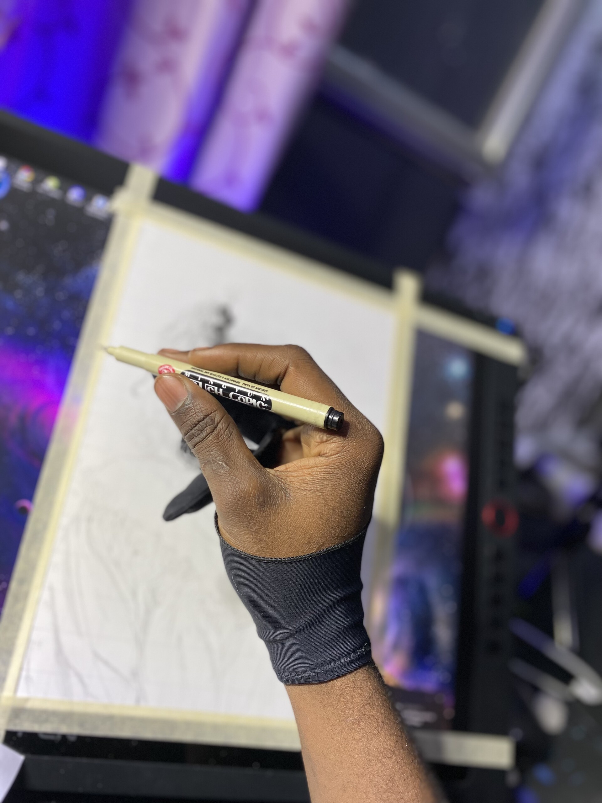 Moisés Júnior MJ - Pen portrait of a girl