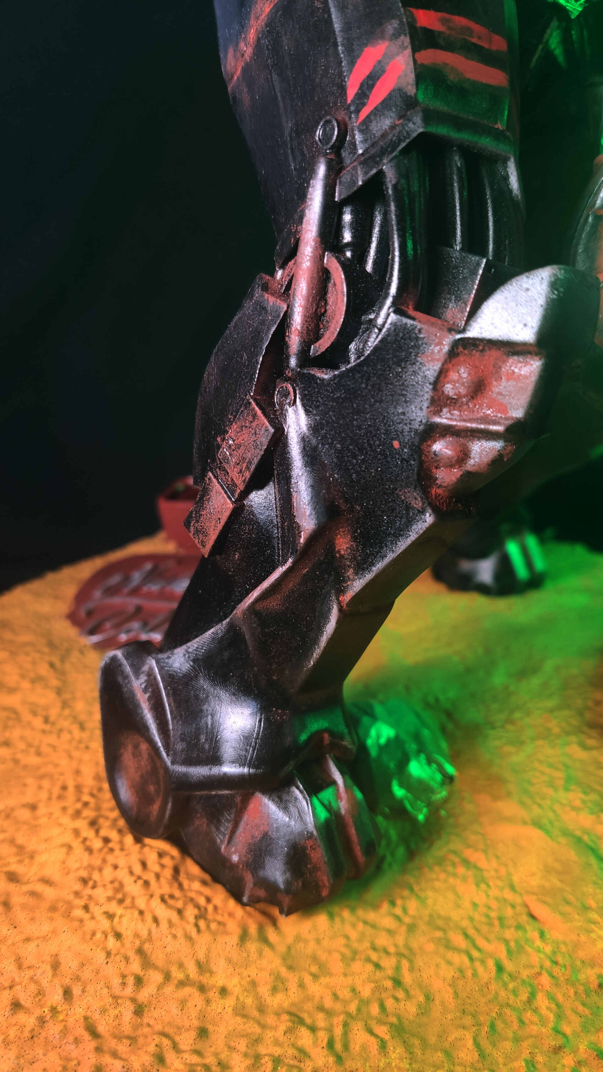 Renan Leser - Fallout Power Armor Statue