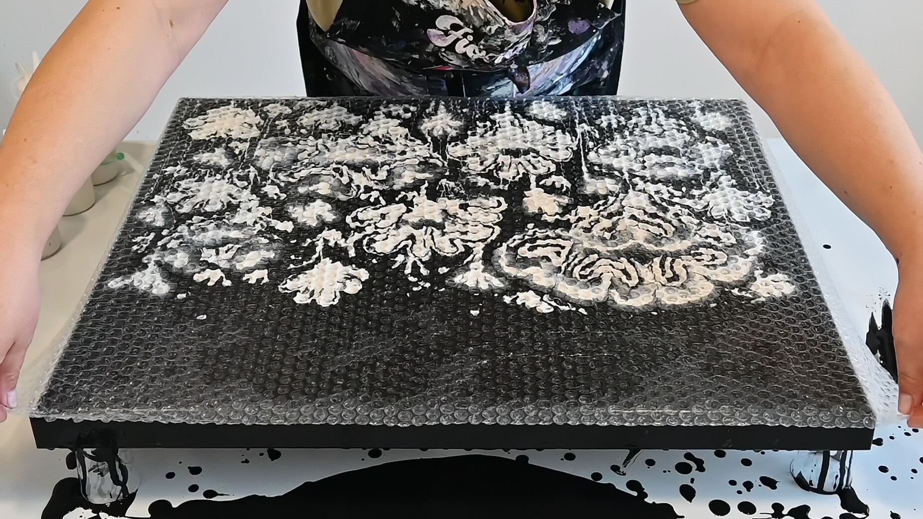 Fiona Art - Mesmerizing Pearl Flower Field: Acrylic Pouring Reverse Dip ...