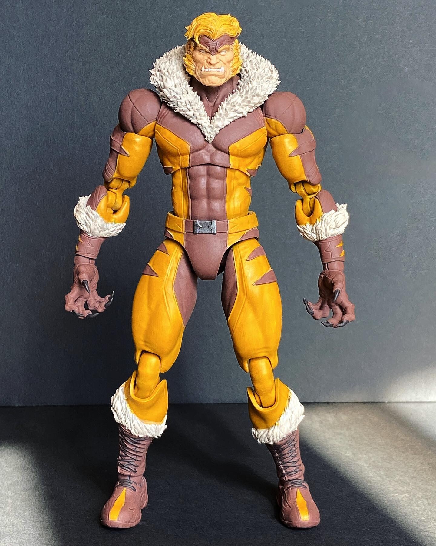 Rodrigue Pralier - Fully custom/home made Sabertooth action figure