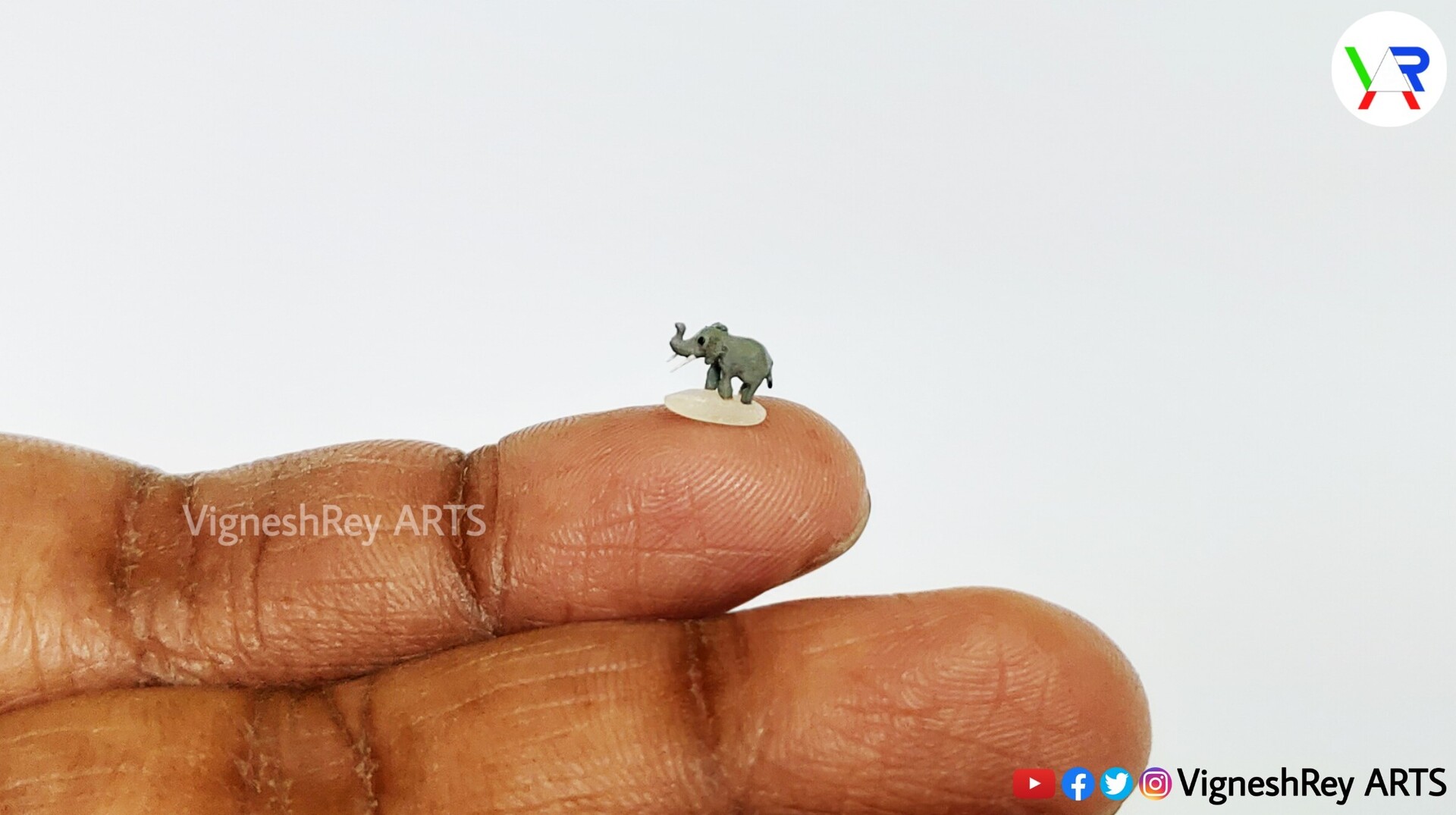 ArtStation - Micro Sculpture of Elephant on a Grain of Rice