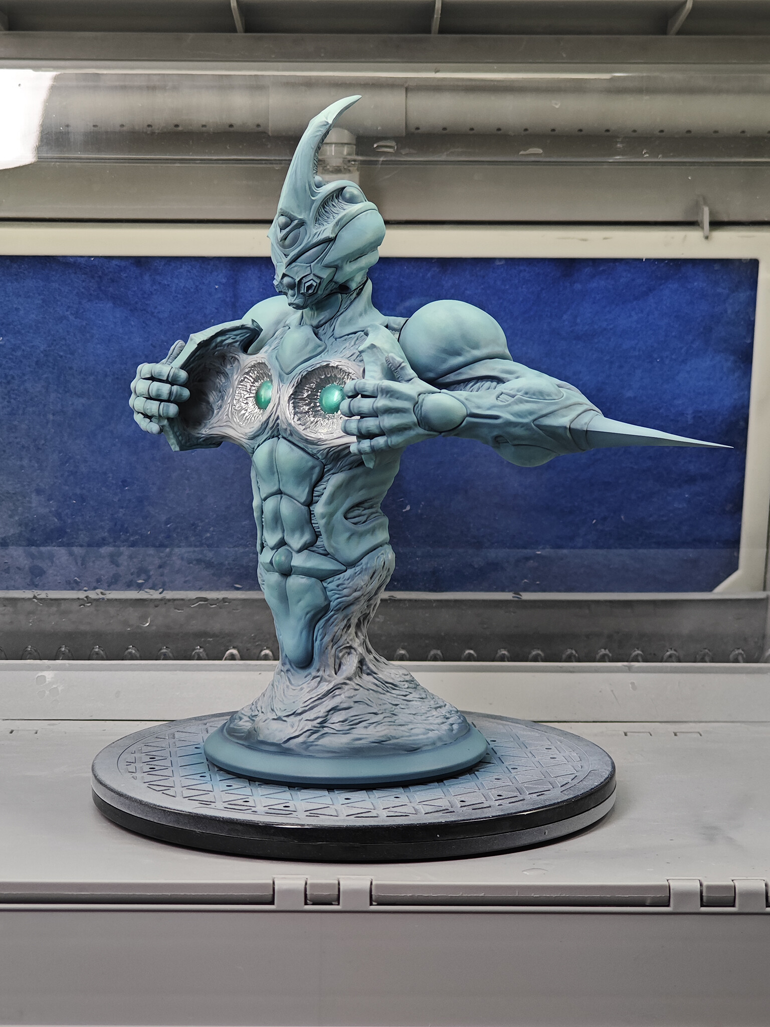 Eric Yin - Guyver -3D Print Model & Paint