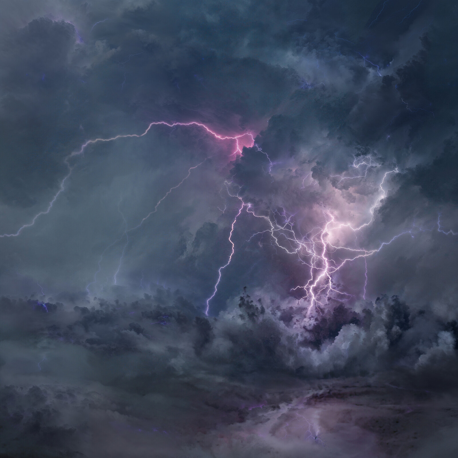 Franklin Chan - Wall of Lightning