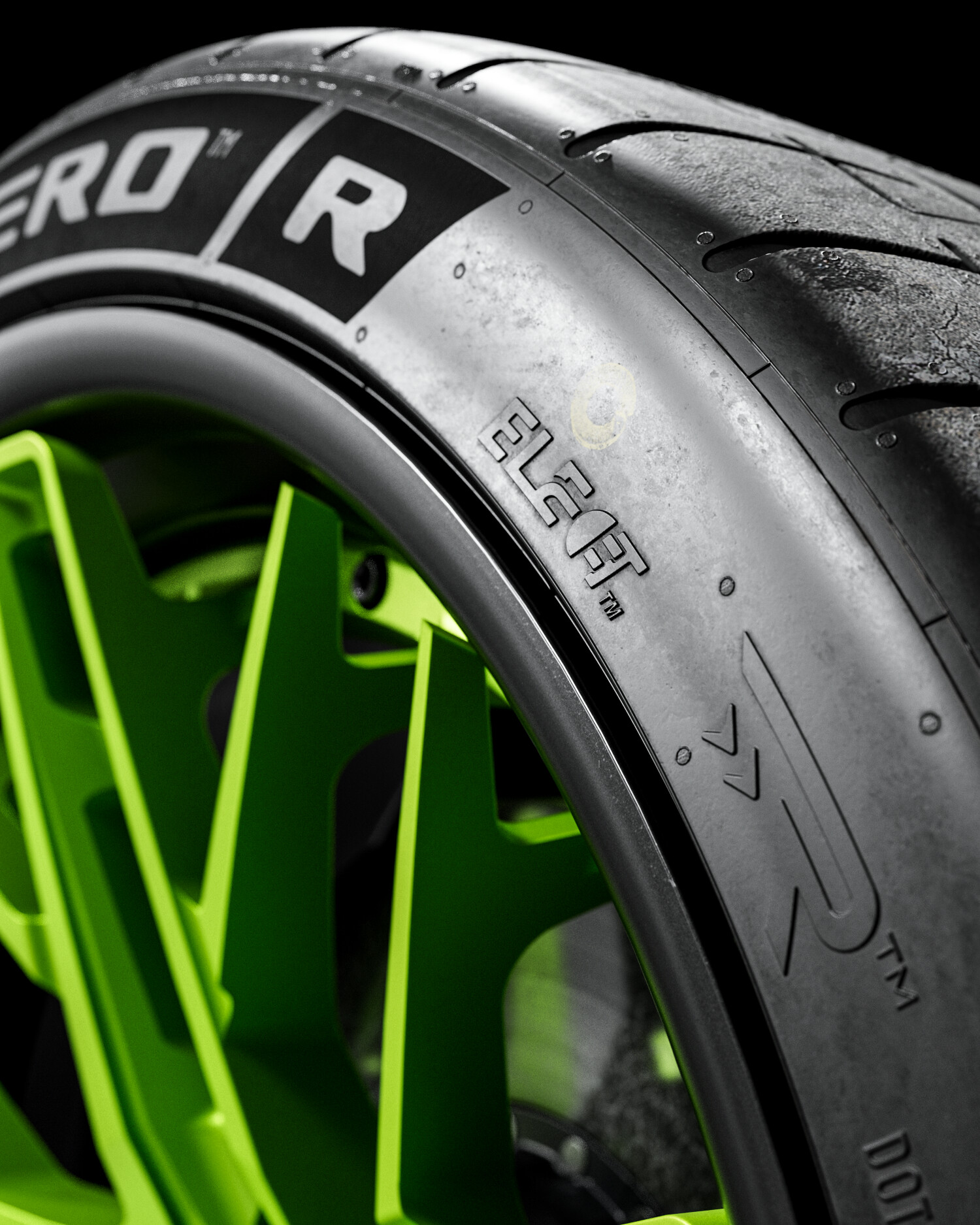 Roman Tikhonov - Pirelli P ZERO™ R • 275/35 ZR23 (105Y) • 180/AA/A ...