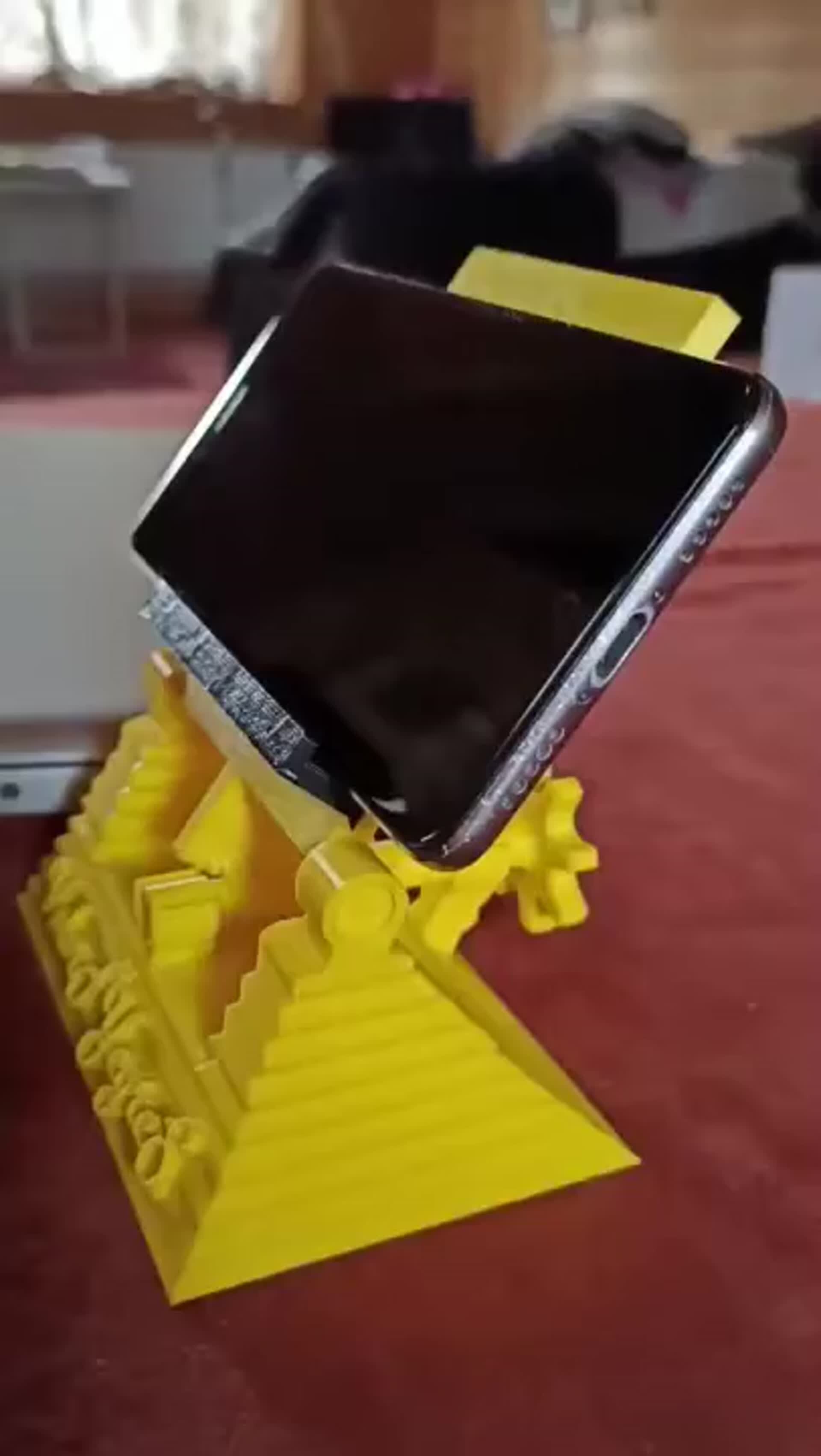 ArtStation - 3d printed phone holder
