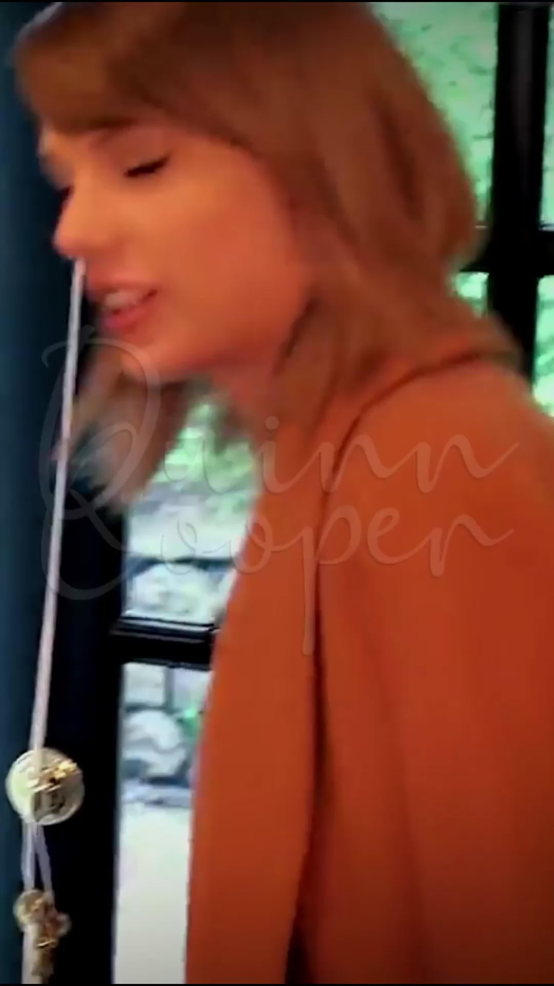 ArtStation - Taylor Swift answering interesting questions