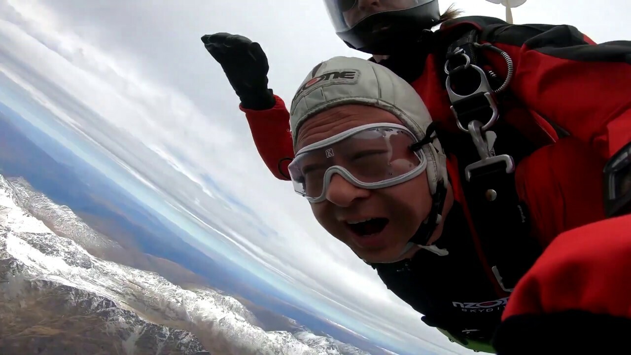 Junqi Zhang - Adventure in Queeenstown