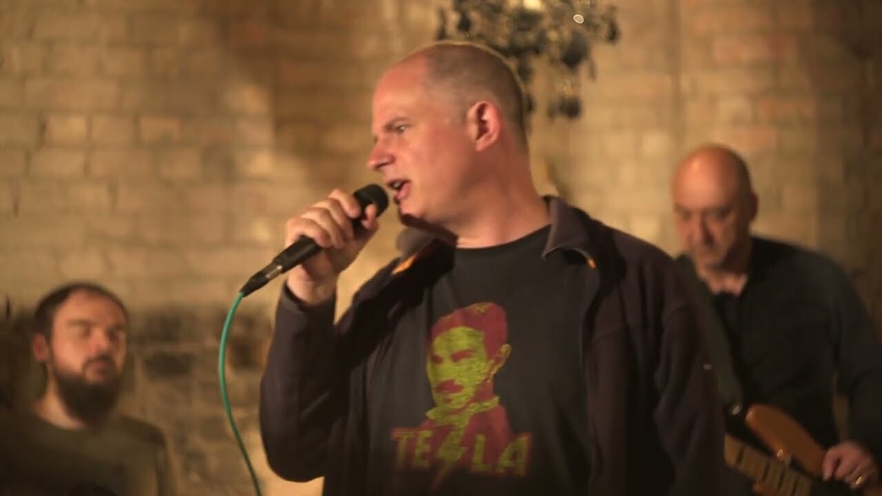 ArtStation - Happy - Band Cover [Live Performance]