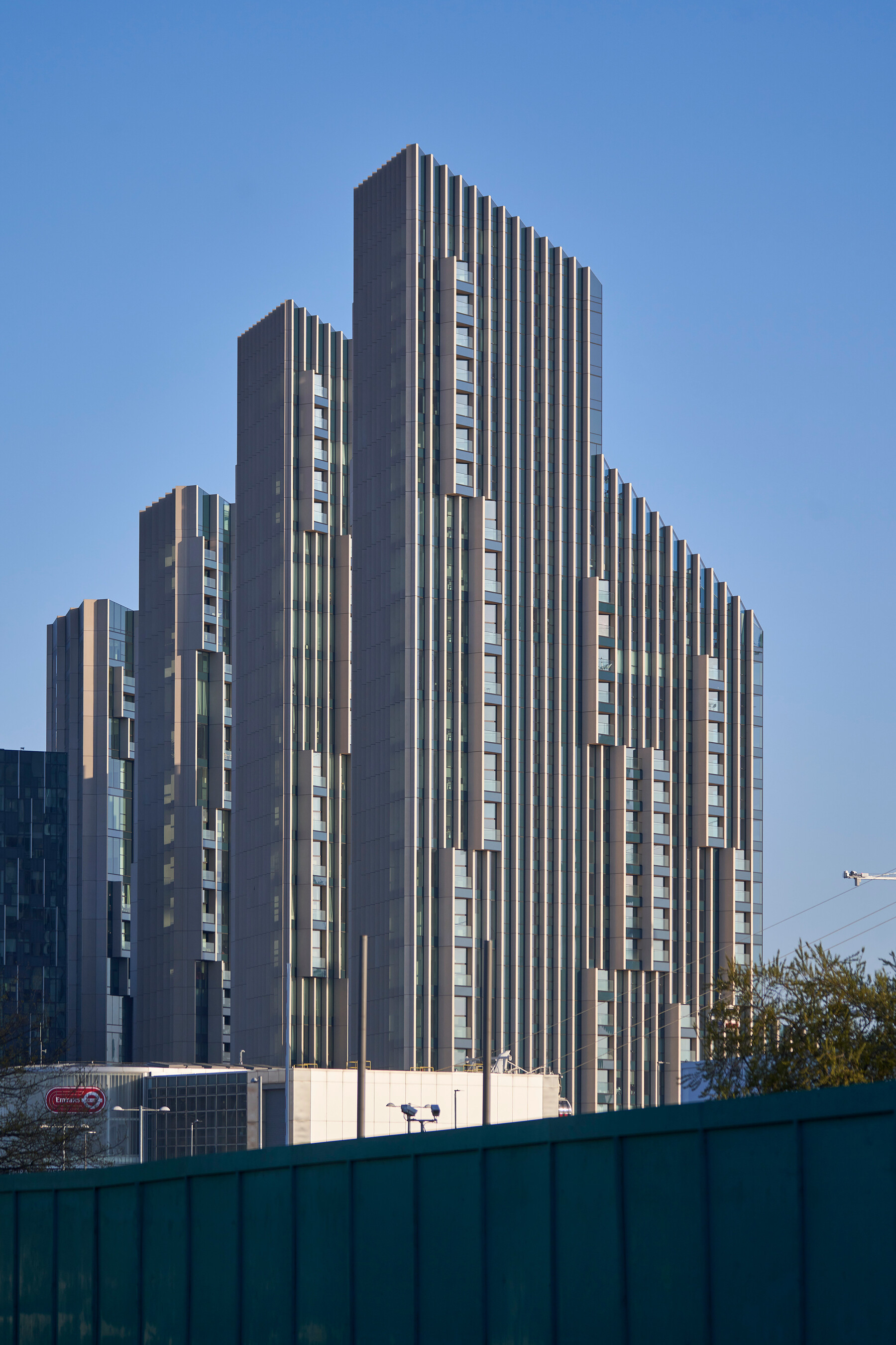 ArtStation - SKYLINES & BUILDINGS | Resources