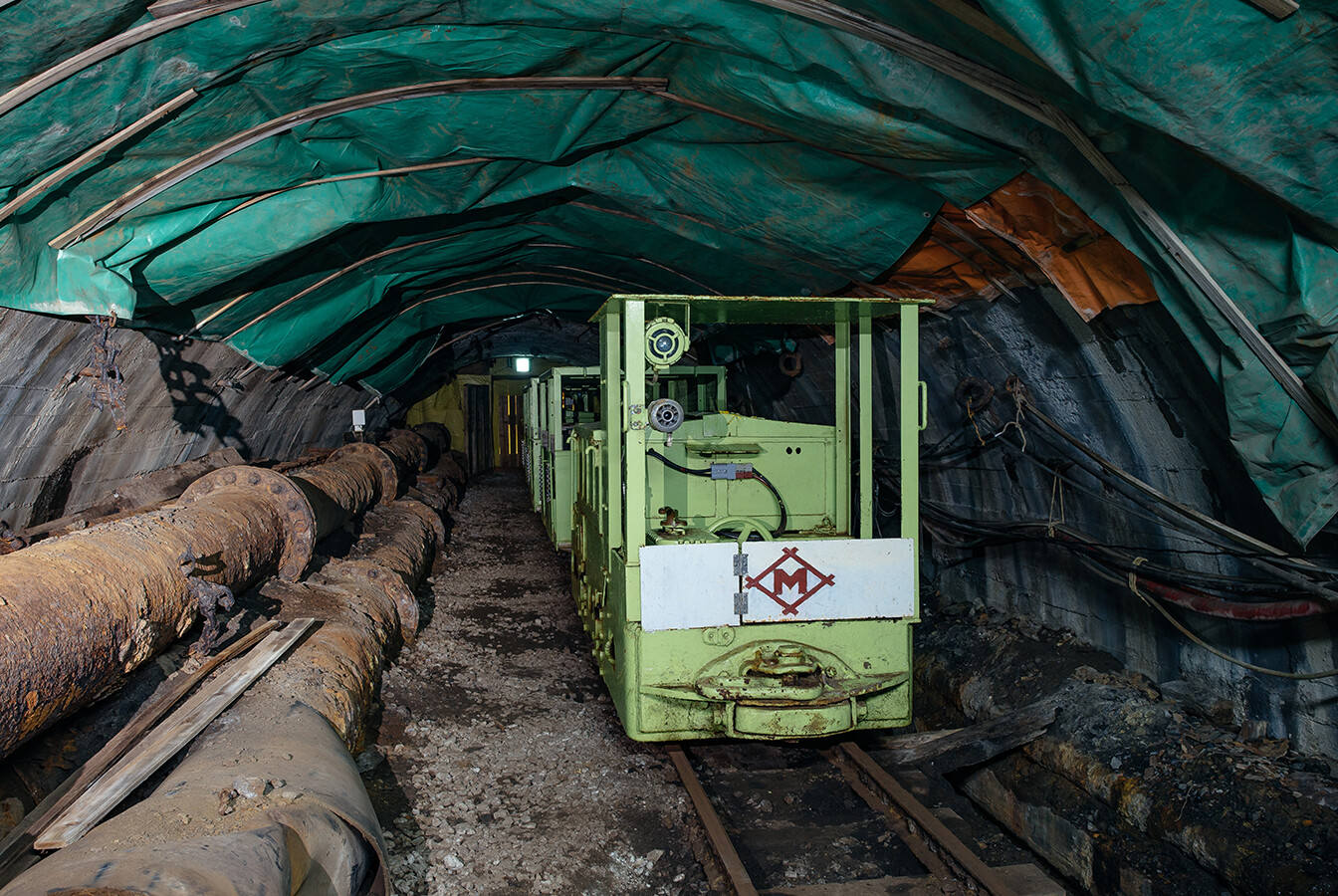 ArtStation - 400+ Mines and Machinery Reference Pictures | Resources