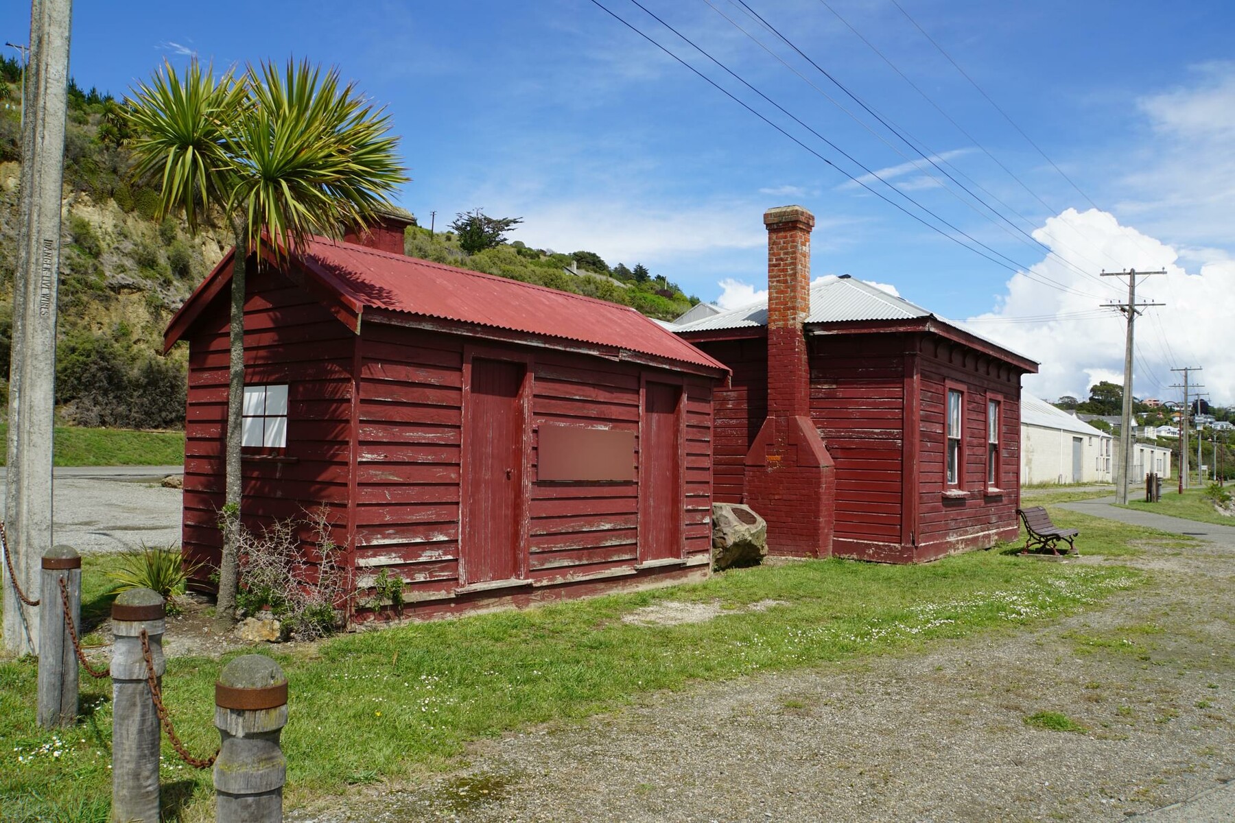 ArtStation - 113 photos of Old Red Sheds | Resources