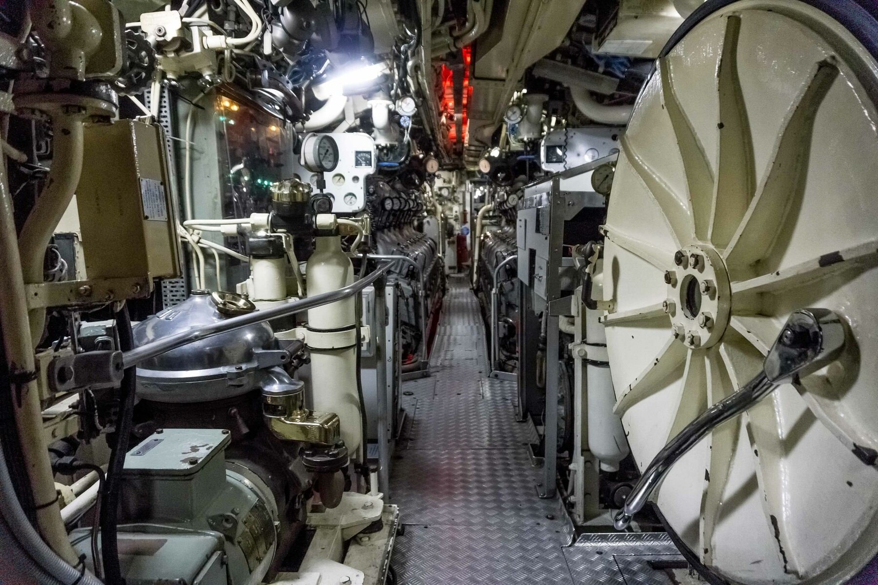 ArtStation - 233 photos of HMAS Onslow Submarine | Resources