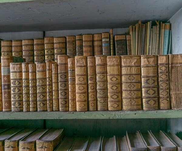 ArtStation - FREE ANCIENT BOOKS - 53 HIGH QUALITY photos | Resources