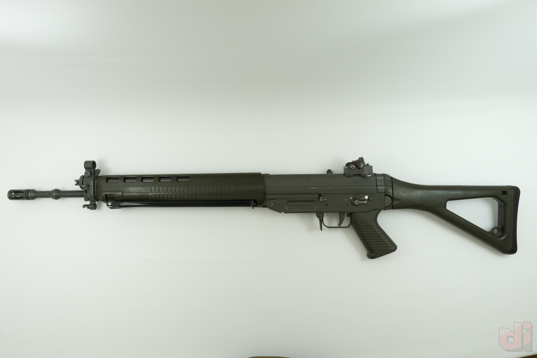 ArtStation - Weapon reference - Sig 550 | Resources