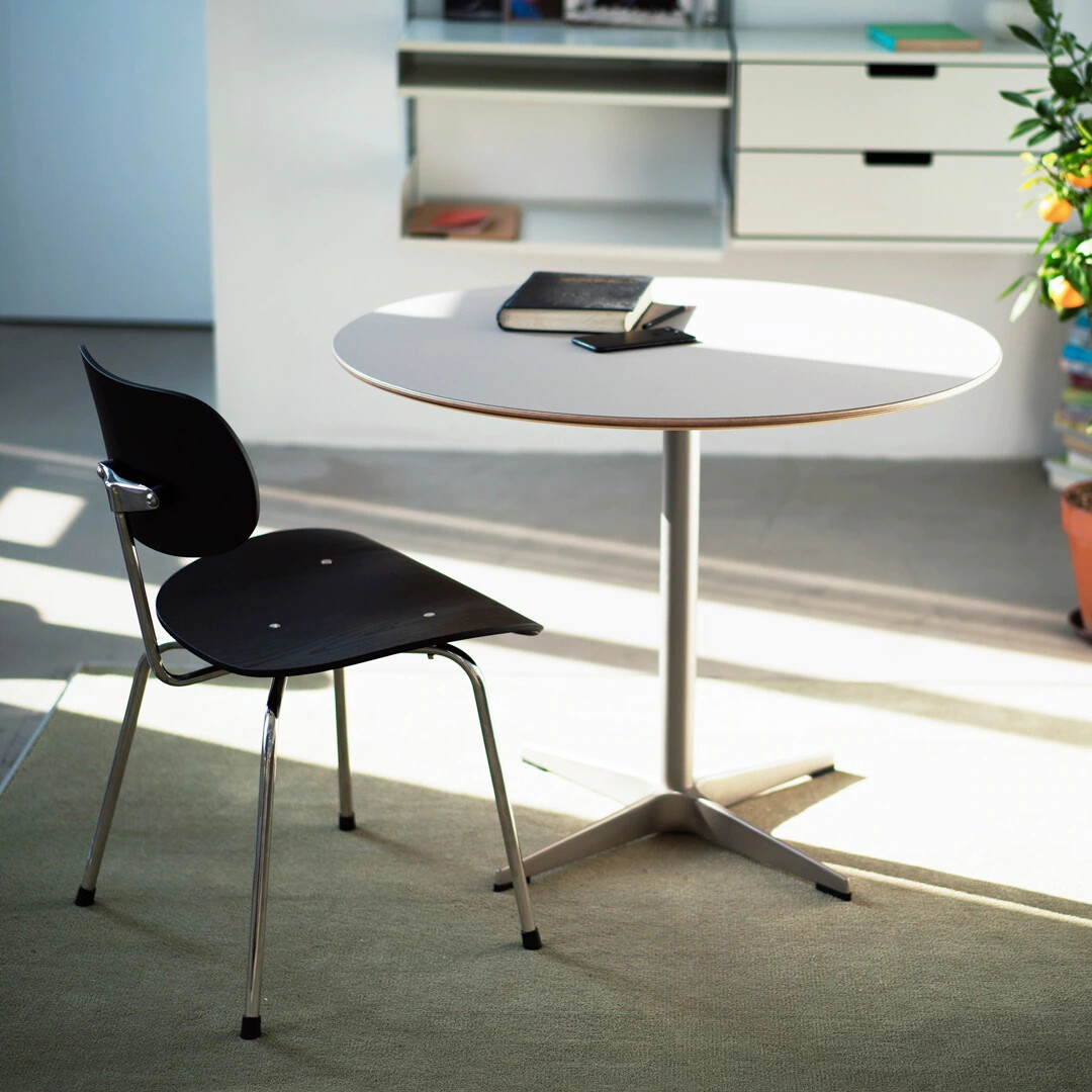 ArtStation - 702X TABLE -SILVER- Round table | Resources