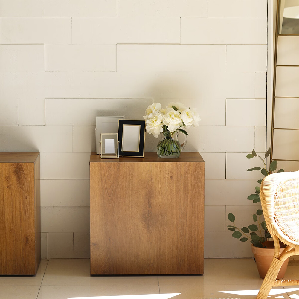 ArtStation - Alex/Kinfolk Minimal Side Table 600 | Resources