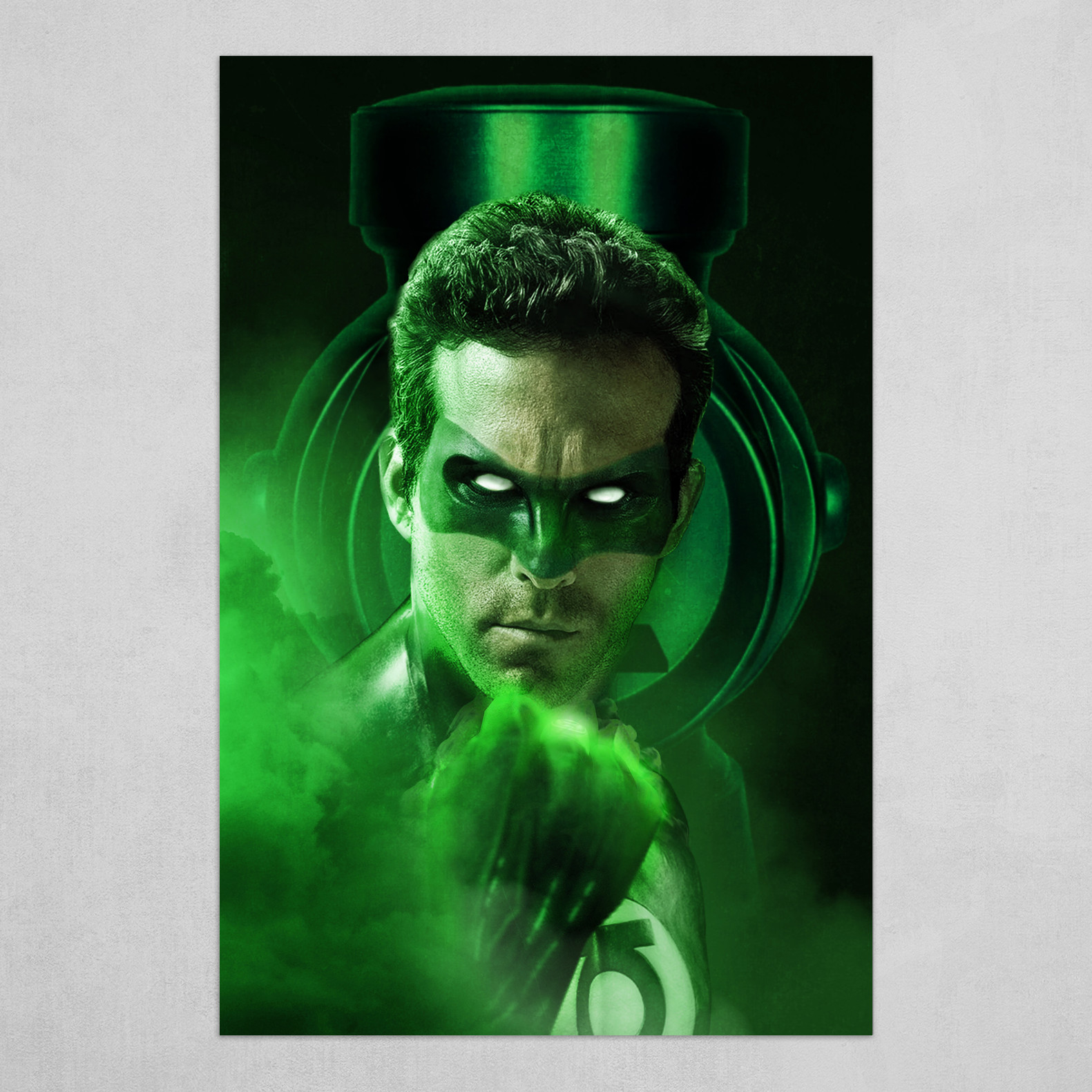 green lantern face